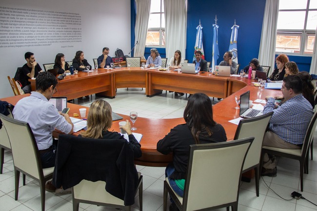 La UNLaR traza el 2025 con decisiones estratégicas en su primera sesión ...