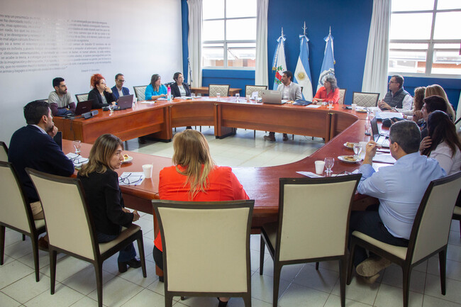 UNLaR fortalece su gestión académica con nuevas medidas y proyectos ...